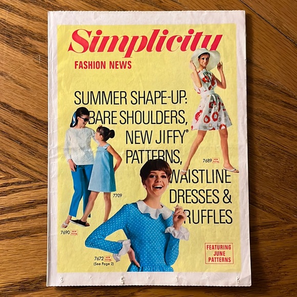 Simplicity | Other | Vtg 968 Simplicity Fashion News Magazine June ...